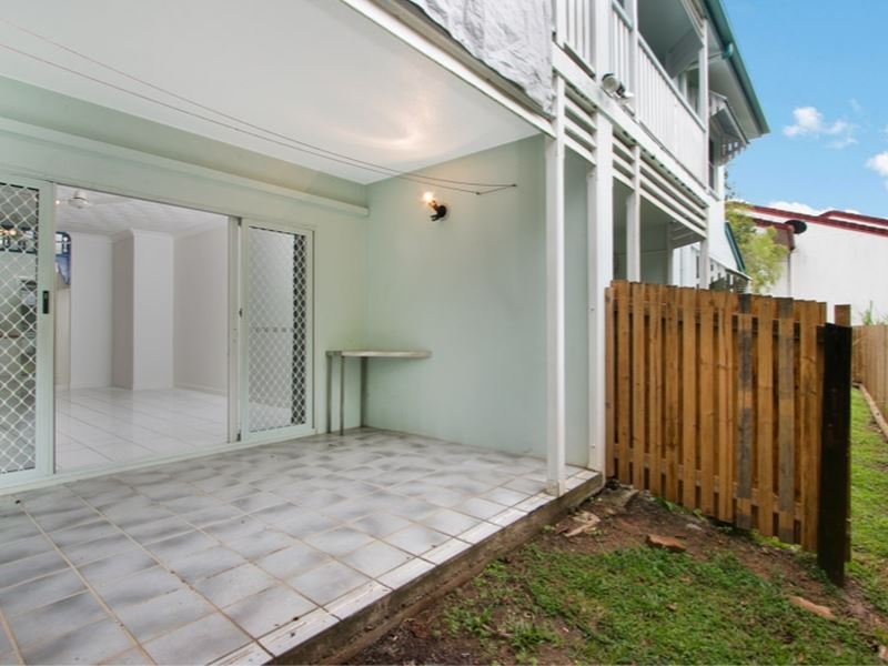 10/34 Springfield Cres, Manoora, Qld 4870 - Property Details