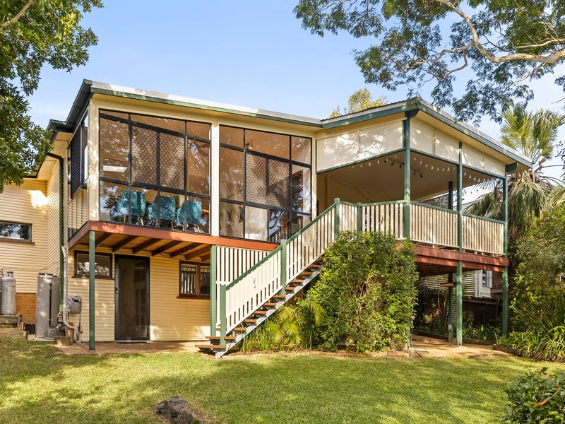 17 Kenmore Road, Kenmore, Qld 4069 - Property Details