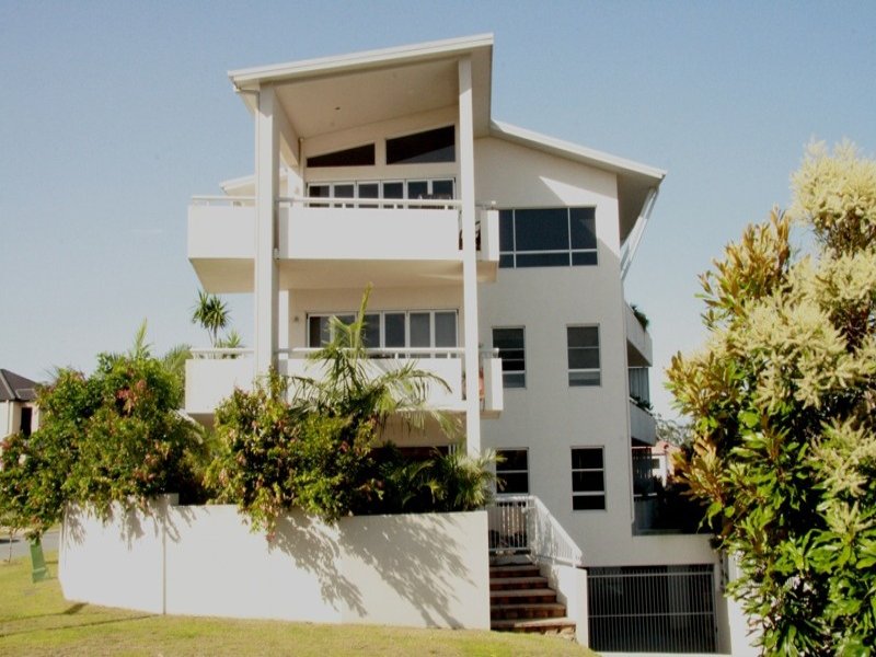 22 Winton Terrace, Varsity Lakes, QLD 4227 - realestate.com.au