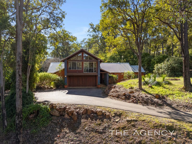 300 Aldersyde Road, Bickley, WA 6076 - Property Details