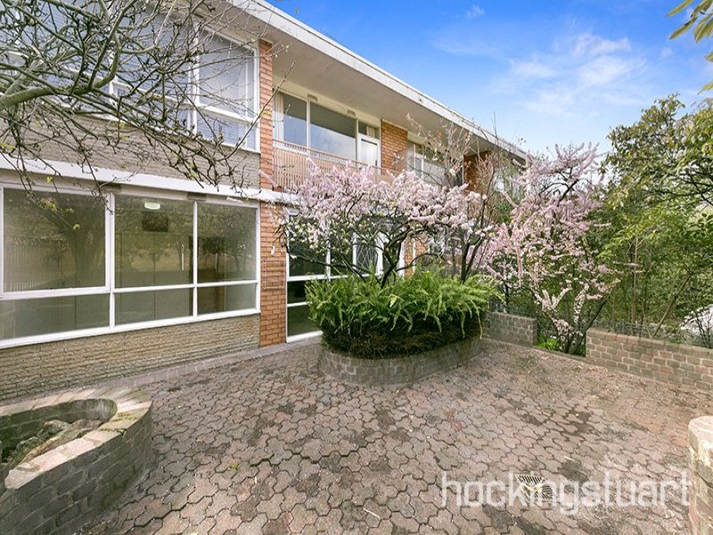 1/637 Toorak Road, Toorak, Vic 3142 - Property Details