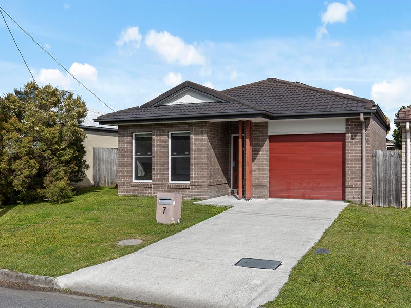 7 Kift Street, Deagon, Qld 4017 - Property Details