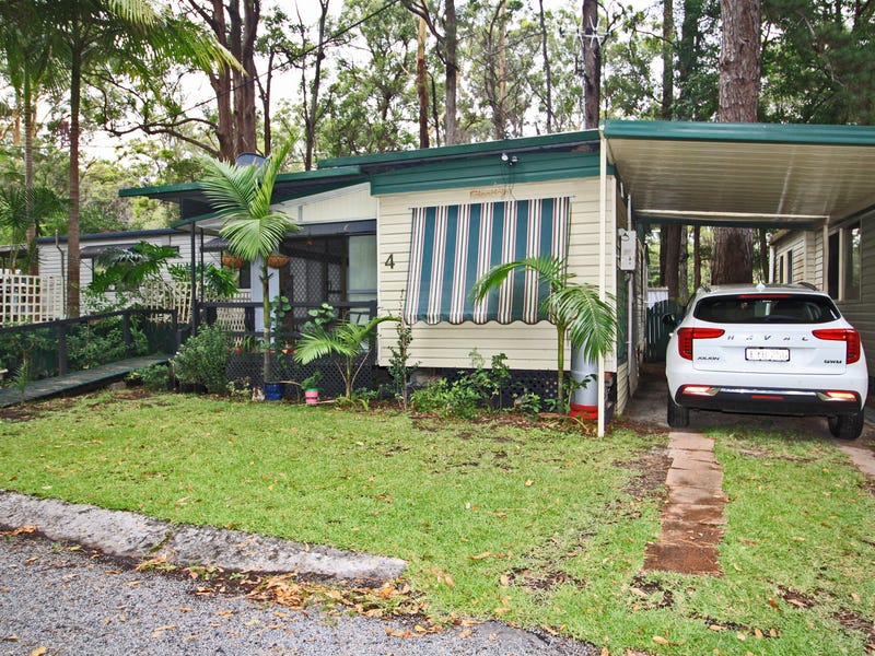 4/229 Ocean Drive, Lakewood, NSW 2443 - Property Details