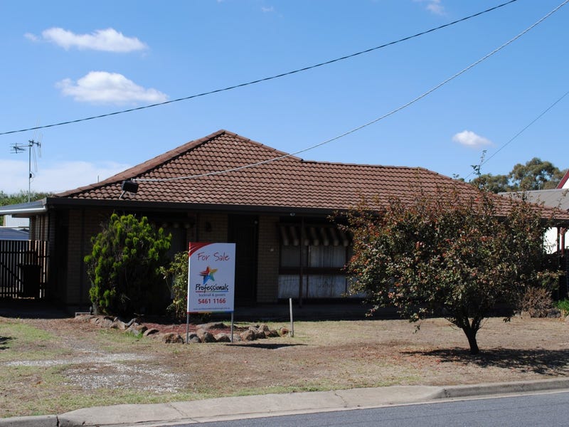 11 Fuller Street, Maryborough, Vic 3465 - Property Details