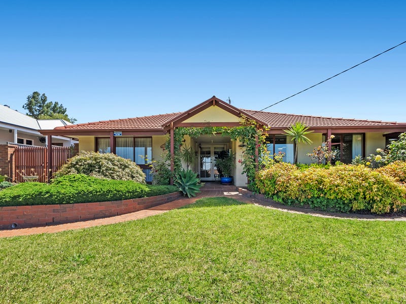 11 Inglis Street, Maddingley, Vic 3340 - Property Details