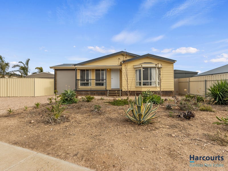 3 Hall Way, Moonta Bay, SA 5558 - realestate.com.au
