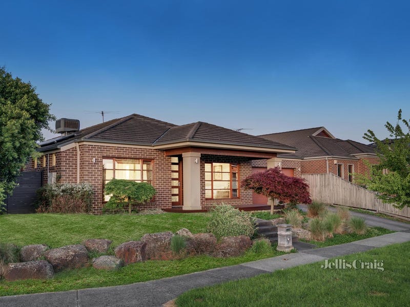 97 Victoria Knox Avenue, Rowville, Vic 3178 - Property Details