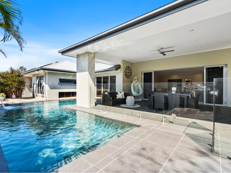 4 Christie Close, Ormiston, Qld 4160 - Property Details