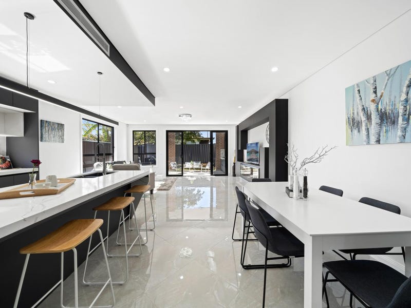 8a Green Avenue, Smithfield, NSW 2164 - Property Details
