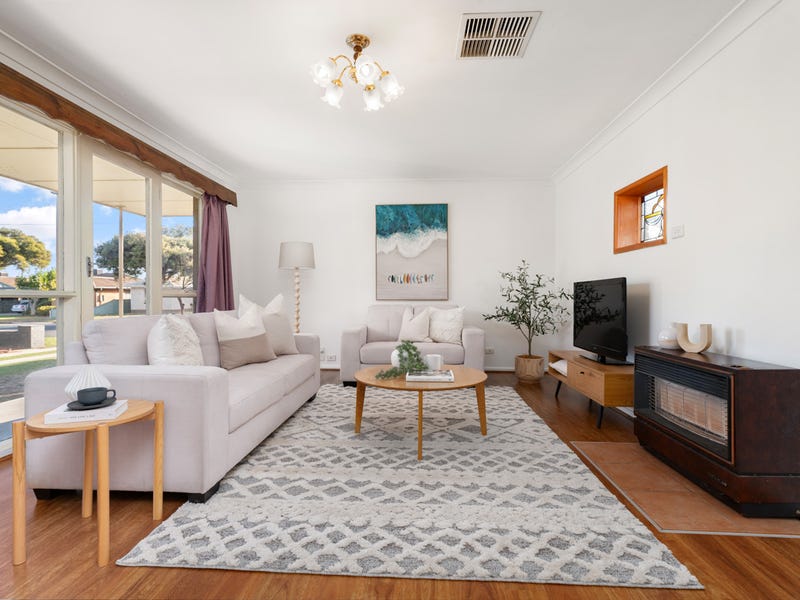 468 Mckenzie Street, Lavington, NSW 2641 - Property Details