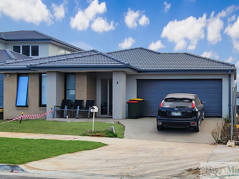 8 Shale Road, Werribee, Vic 3030 - Property Details