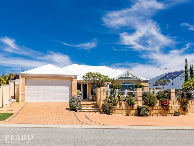 124 St Stephens Crescent, Tapping, WA 6065 - Property Details