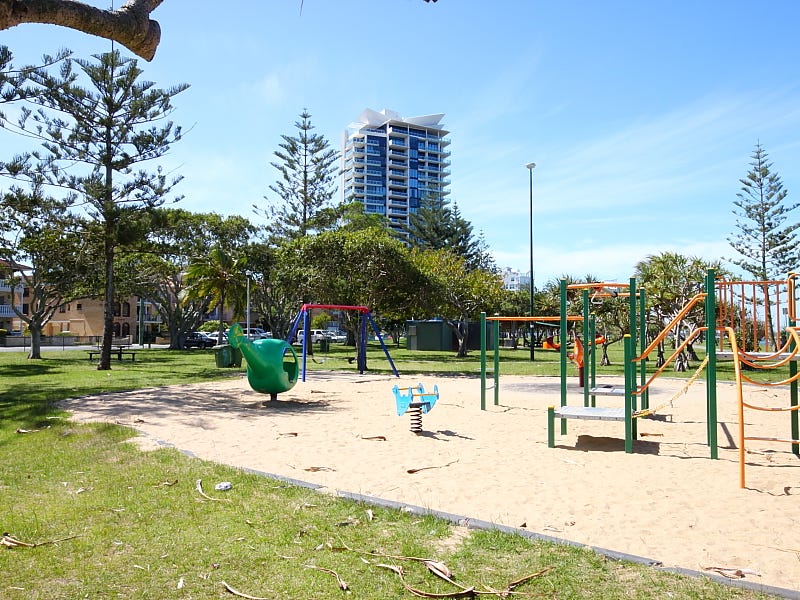 8/21 Middle Street, Labrador, QLD 4215 - realestate.com.au