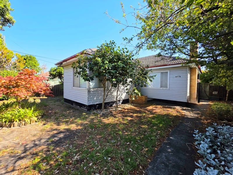 Rental Properties and Real Estate in 79 Civic Parade, Altona, VIC 3018 ...
