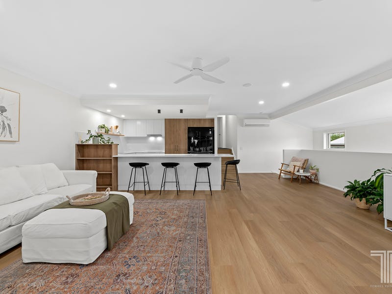 29/29 Lachlan Drive, Wakerley, Qld 4154 - Property Details