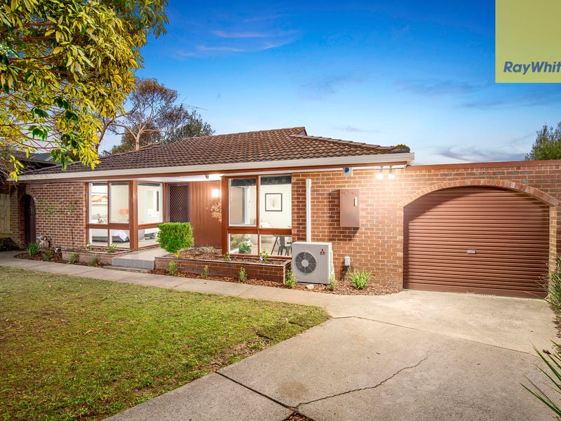 8 Courtney Square, Wantirna, VIC 3152 - realestate.com.au