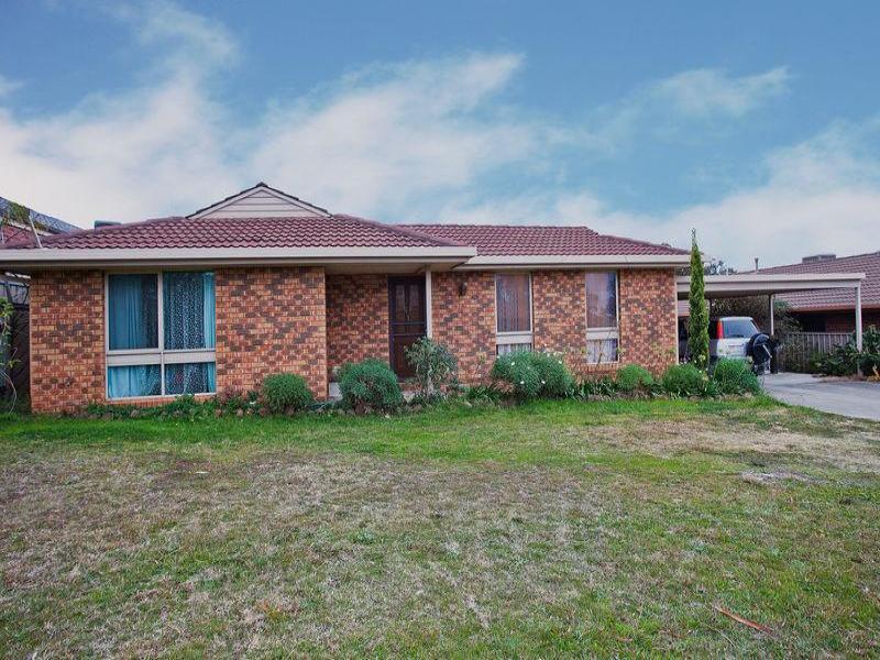 23 Balmoral Drive, Golden Square, VIC 3555 - realestate.com.au