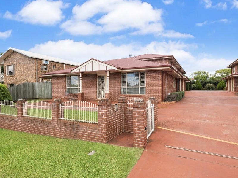 4/4 O'Quinn Street, Harristown, QLD 4350 - realestate.com.au