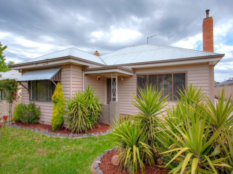 44 Bridge Street, Sebastopol, VIC 3356 - realestate.com.au