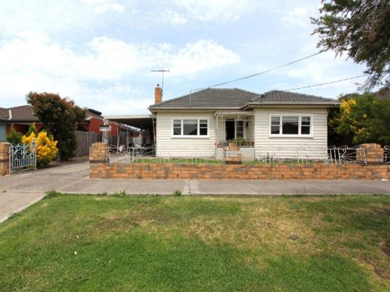 11 Phoenix Street, Sunshine North, VIC 3020 - realestate.com.au