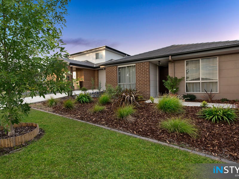 8 Greg Urwin Circuit, Casey, ACT 2913 - Property Details