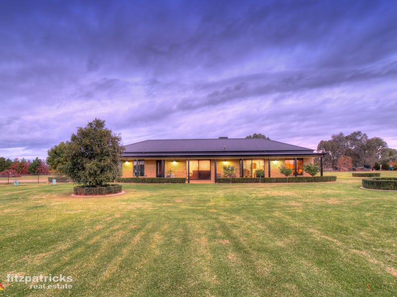 4 Glenoak Drive, Springvale, NSW 2650 - Property Details