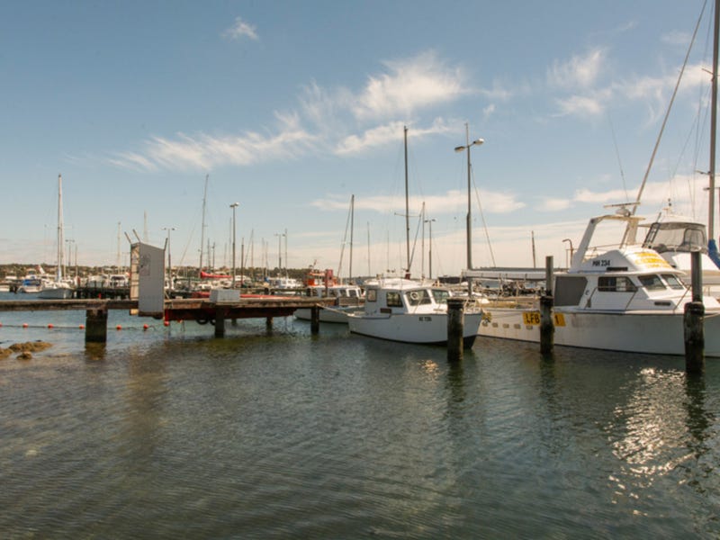 5 Swarbrick Street, Emu Point, WA 6330 - realestate.com.au