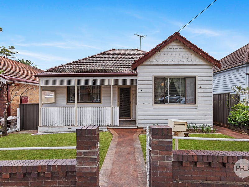 88 Hampton Court Road, Carlton, NSW 2218 - Property Details