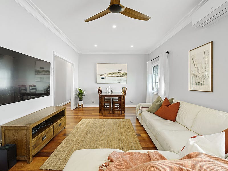 9 Daniel Street, Lota, Qld 4179 - Property Details