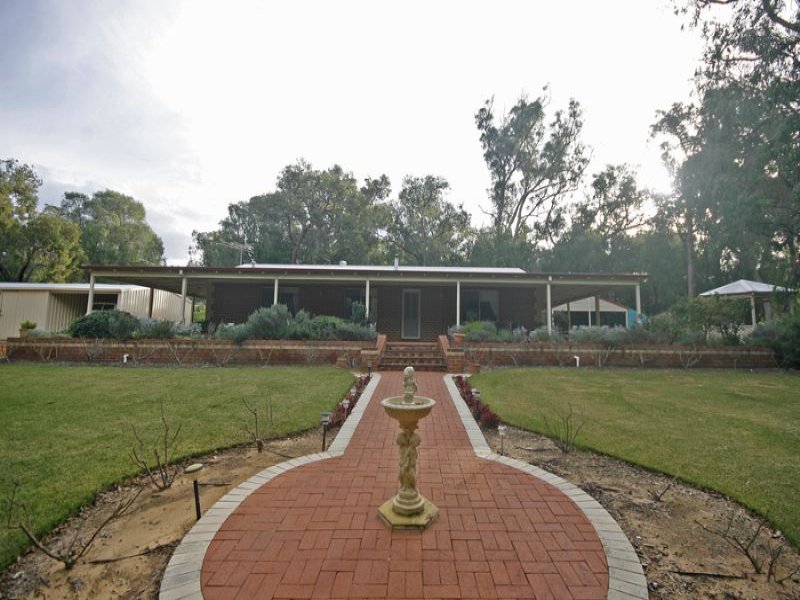 1110 Estuary Road, Bouvard, WA 6211 - Property Details