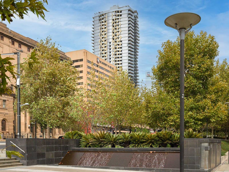 3005/17 Austin Street, Adelaide, SA 5000 - realestate.com.au