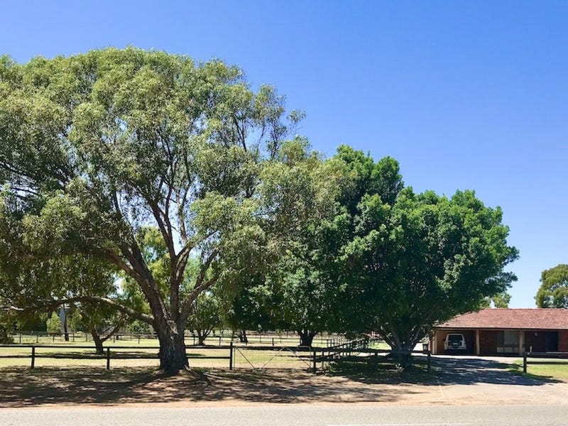 13 Jenark Road, Woorree, WA 6530 - Property Details