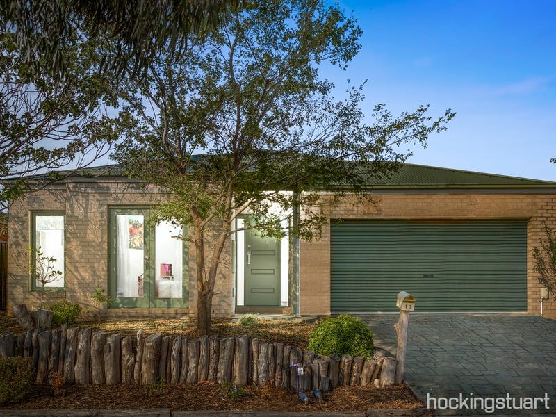 17 Mayesbrook Road, Manor Lakes, VIC 3024 - realestate.com.au