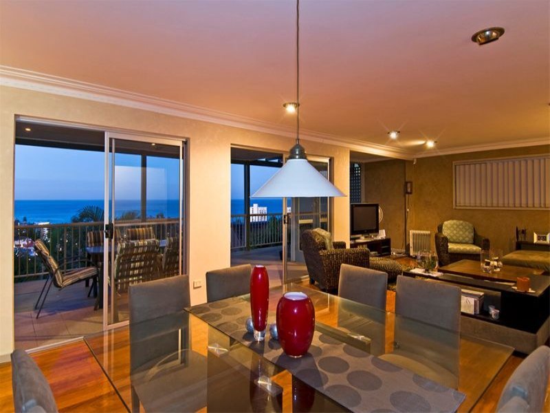 75 George Street Cn, Burleigh Heads, QLD 4220 - realestate.com.au