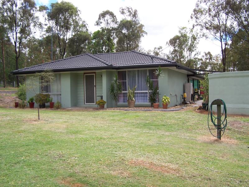 4 Wren Court, Regency Downs, QLD 4341 - realestate.com.au