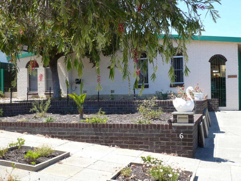 6 Inglis Court, Medina, WA 6167 - Property Details