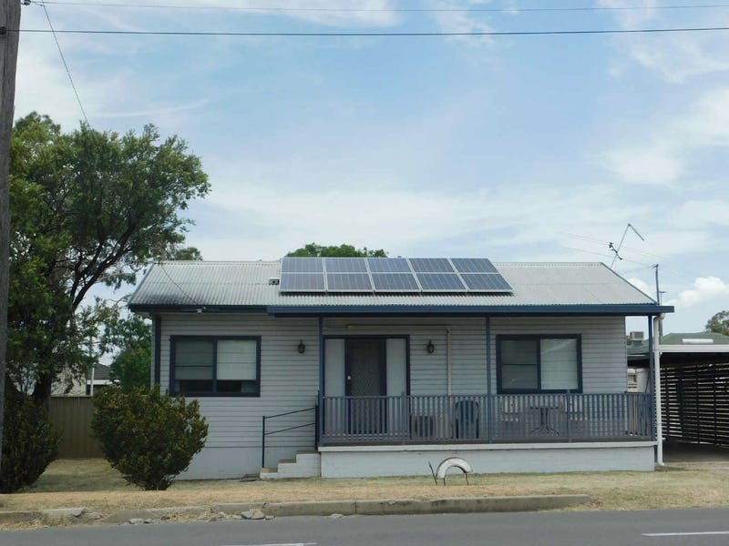 4 Scott Road, South Tamworth, NSW 2340 - realestate.com.au