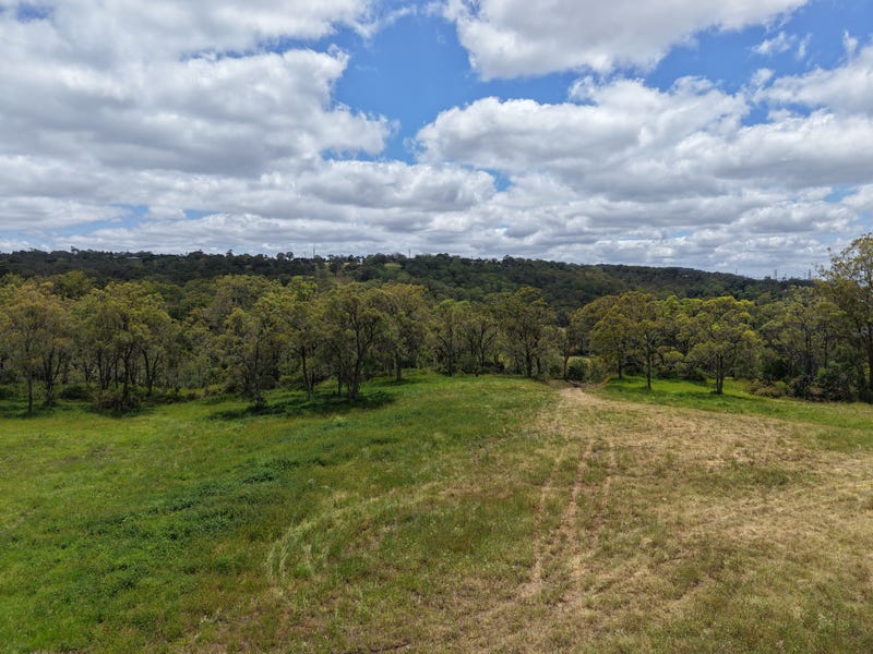3 Ashbury Court, Mount Rascal, QLD 4350 - realestate.com.au