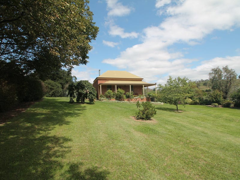 22 Mitta Street, Omeo, Vic 3898 - Property Details