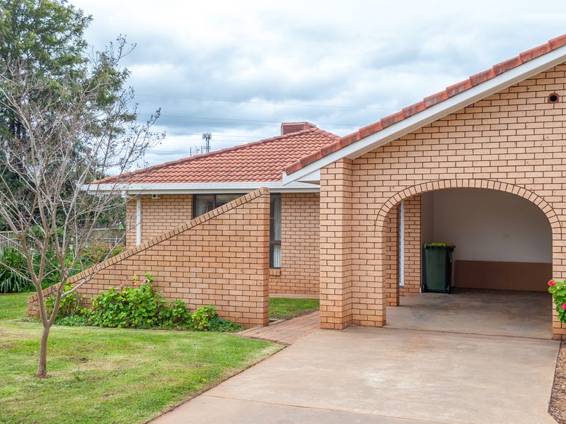 1/3 Rothesay Court, Dubbo, NSW 2830 - realestate.com.au