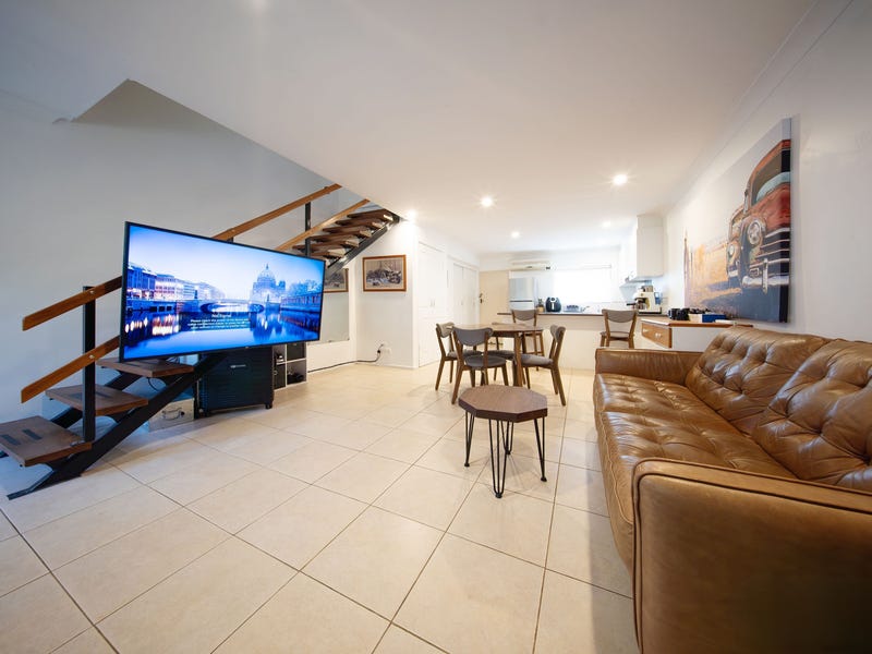 4/188 High Street, Southport, Qld 4215 - Property Details