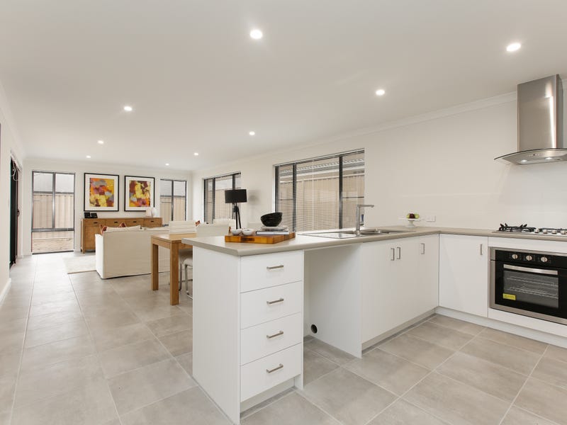 36 Pickering Avenue, Parmelia, WA 6167 - realestate.com.au