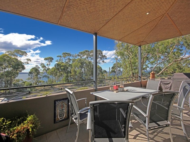 71 Bannister Head Road, Mollymook Beach, NSW 2539 - realestate.com.au