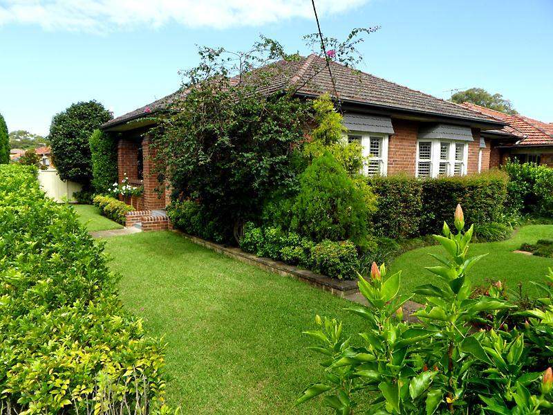 91 Gordon Avenue, Hamilton South, NSW 2303 - realestate.com.au