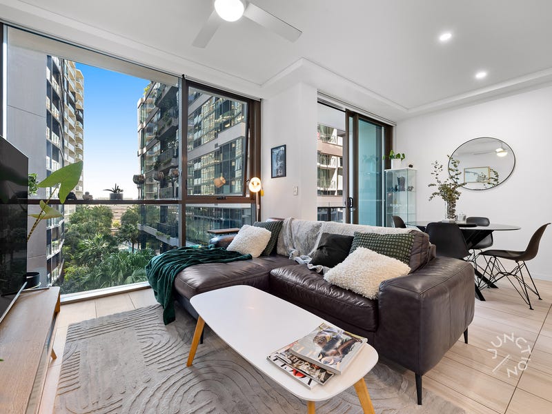 712/10 Stratton Street, Newstead, Qld 4006 - Property Details