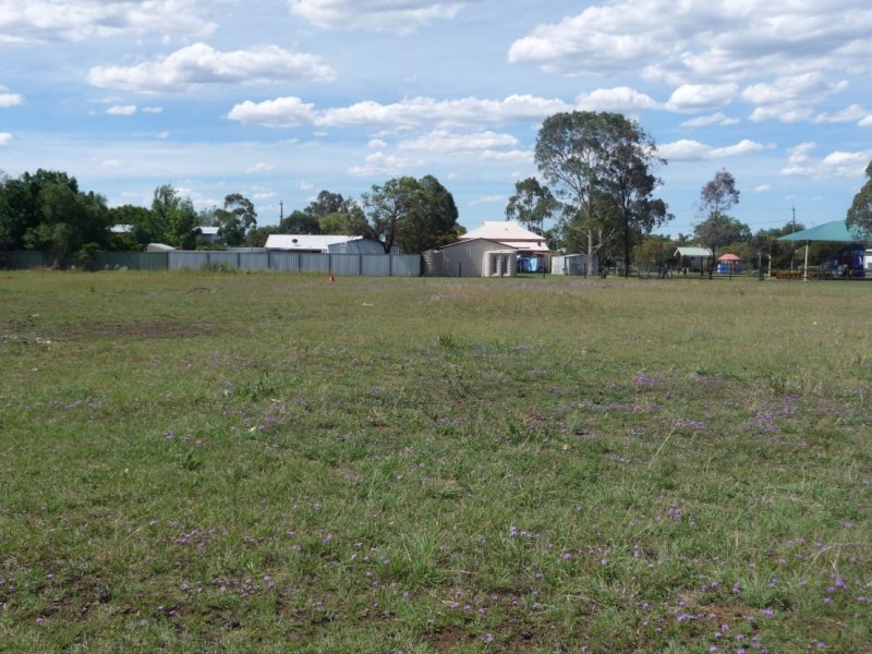 17 Railway Street, Wyreema, QLD 4352 - realestate.com.au