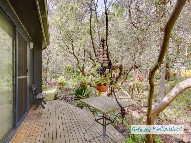 19 Bruce Road, Silverleaves, Vic 3922 - Property Details