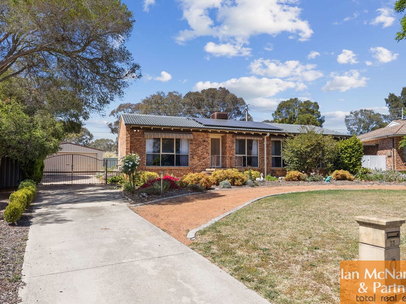 33 Wakelin Circuit, Weston, ACT 2611 - Property Details