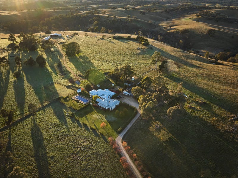 160 Dickins Lane, Barfold, Vic 3444 - Property Details