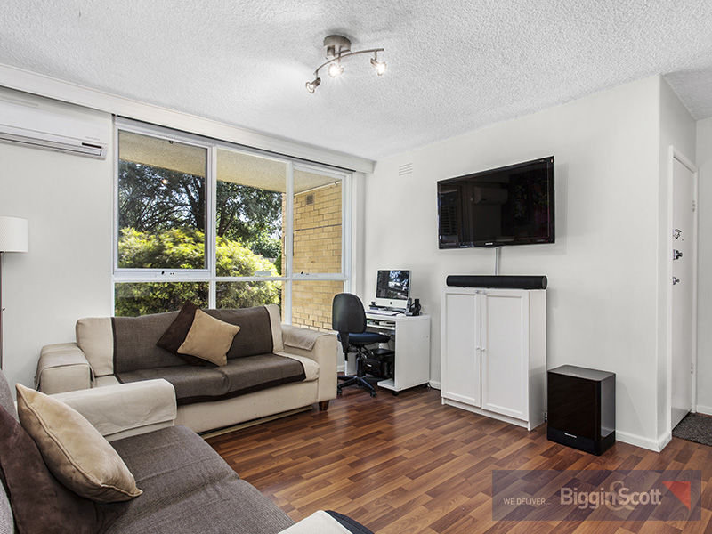 3/3 Lewis Street, Kingsville, Vic 3012 - Property Details